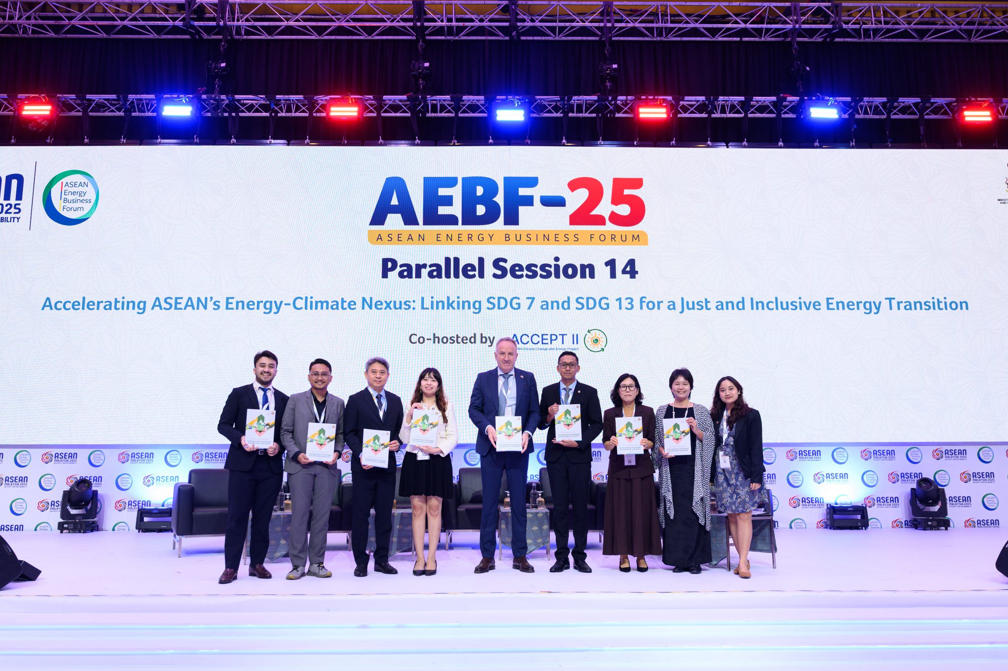 Launching of the SDG 7 and SDG 13 Linkage Report at the ASEAN Energy ...